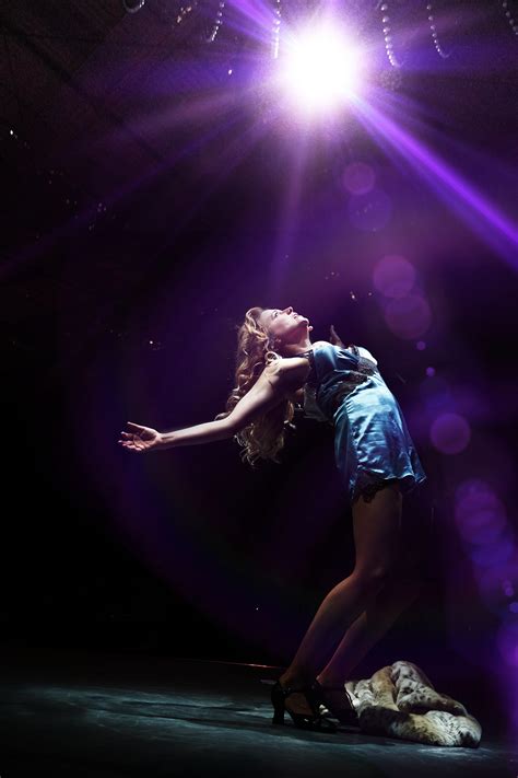 Lucy Lawless Photo Gallery High Quality Pics Theplace