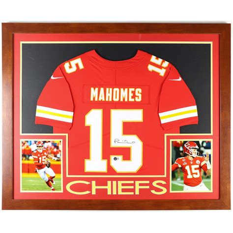 Patrick Mahomes Signed Chiefs Custom Framed Jersey Display Beckett