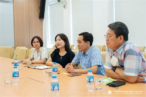 Tiếp đón Và Làm Việc Với Ngân Hàng Keb Hana Bank Hàn Quốc Chi Nhánh