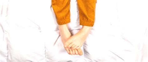Soothing The Symptoms Of Restless Leg Syndrome Rls Seed Sistas