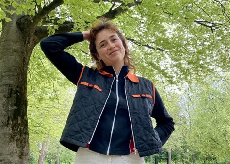 Mandy Pixel Kiosk Radio