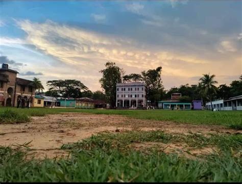 বহদ্দারকাটা উচ্চ বিদ্যালয় প্রাক্তন পরিষদ।