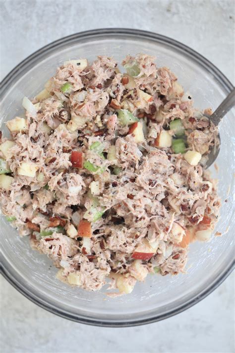 Healthy Tuna Sandwich Recipe With Greek Yogurt