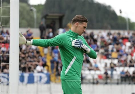 Željin Golman Vedad Muftić Ima Najviše Odbrana I Jedini Je Igrač Wwin