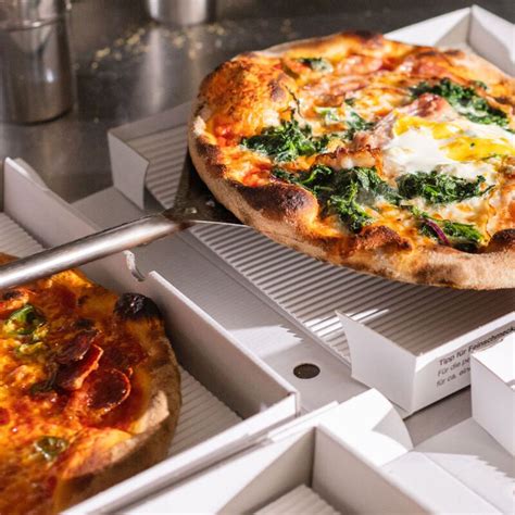 Dieci Pizza Kuriere And Restaurants Pizza Online Bestellen Diecich