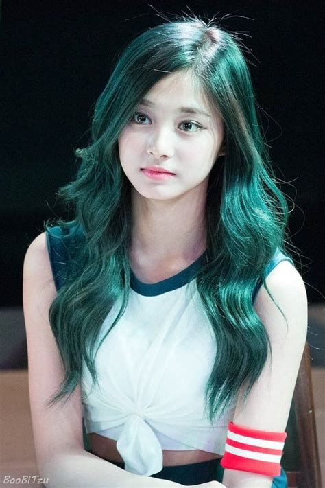 10 Pictures That Prove You Just Can T Take Bad Photos Of Tzuyu Koreaboo
