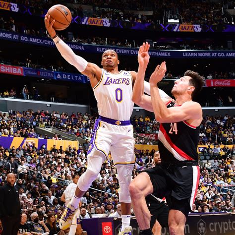 Photos Lakers Vs Trail Blazers 102322 Photo Gallery