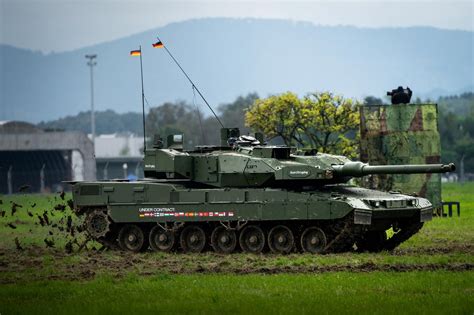 2 900 000 000 Auftrag Deutschland Kauft Erstmals Neue Leopard 2A8