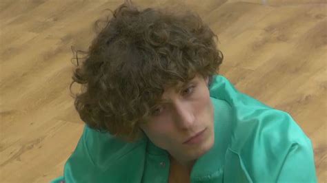 Amici Diego Sconvolto Dal Televoto Le Critiche Di Laura Valente