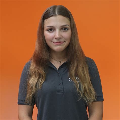 Monique Beyer Tierklinik Auf Dem Lichtenberge