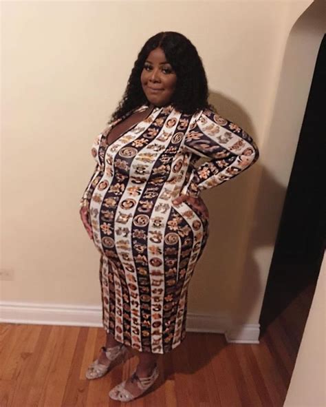 Pin På Plus Size Pregnant Woman