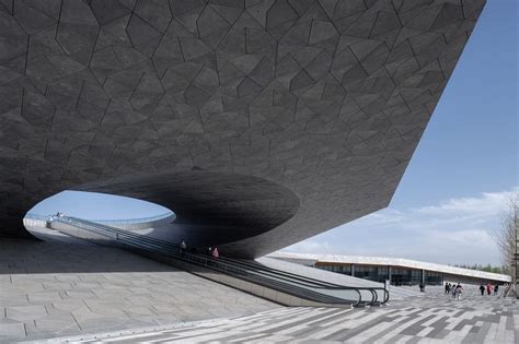Delugan Meissl Completes Taiyuan Botanical Garden Featuring Timber