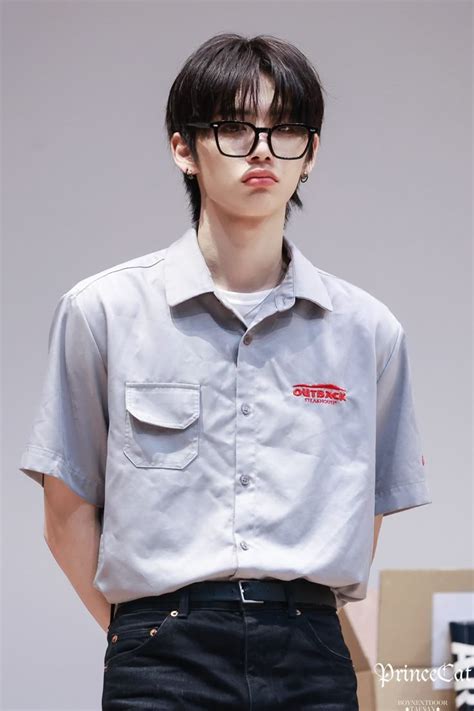 Pin Oleh 零 Di ⁠ ⁠ϋ⁠ ⁠