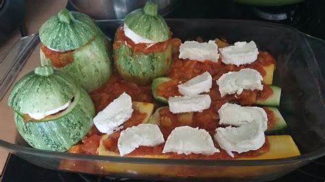 Recette de Courgettes farcies au chèvre