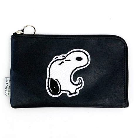 小禮堂 Snoopy 皮質扁平l型拉鍊收納包 黑打呵欠款 4979274 784380 文創小物 Yahoo奇摩購物中心