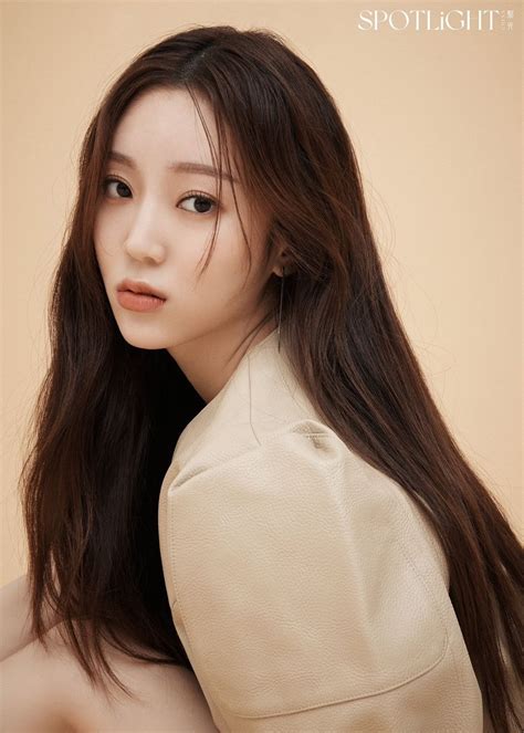 좋알람 자스민x백장미 중국 Spotlight 3월호 커플화보 연예이슈 수다방 네모판