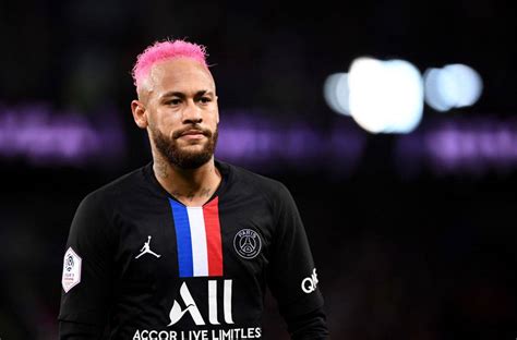 Barcellona Vinta La Causa Neymar Dovrà Risarcire Il Club