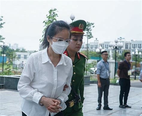 Cựu Cục Trưởng Lãnh Sự Bị Phạt Tù Chung Thân Trong Khi Vks Chỉ đề Nghị 18 19 Năm Tù