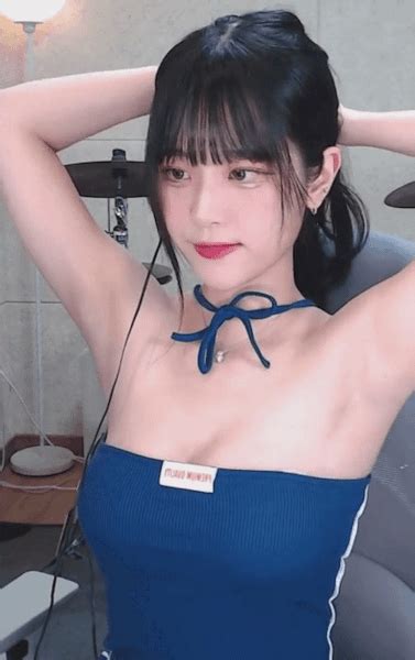 Post Yeon Jun Tumblr Com Tumbex