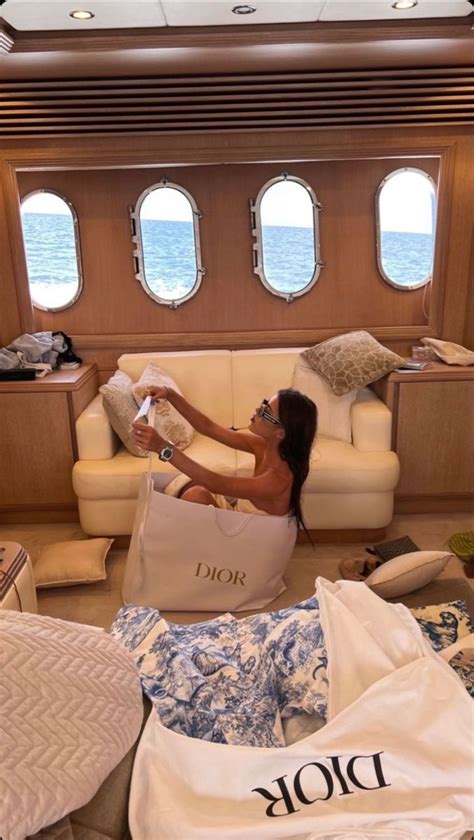 Pin By Nuria On Lifestyle Dream Life Luxury Lifestyle Dreams Luxury