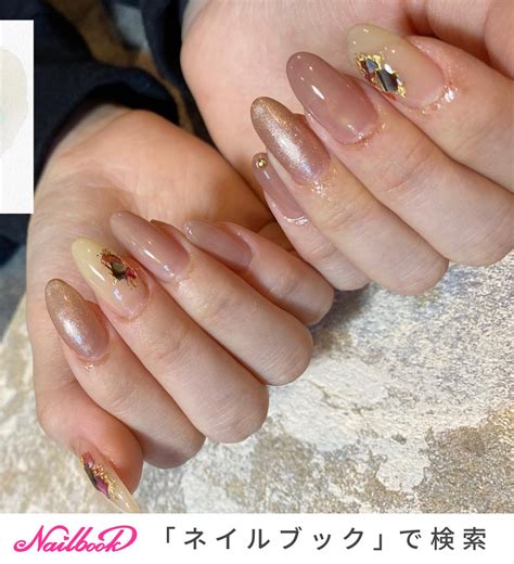冬オールシーズンハンドラメワンカラー Nailroomvionのネイルデザイン No5833963 ｜ネイルブック