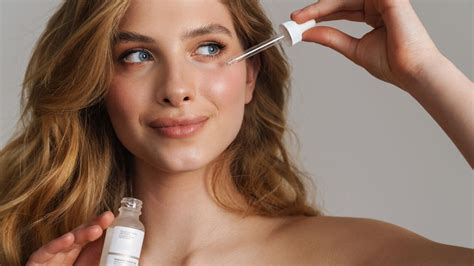 Face Serums Explained Benefits Types And How To Use Them Kim Gallo Esthetics