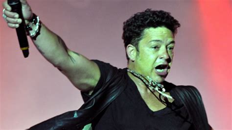 Éric Lapointe Lance Une Nouvelle Pièce Tva Nouvelles