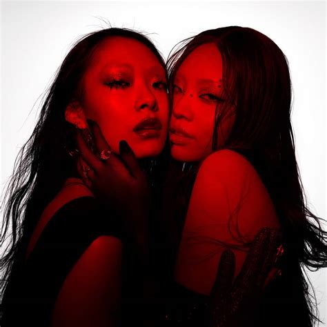 リナ・サワヤマ、ちゃんみなとのコラボシングルをspotifyで配信 Tvgroove