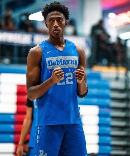 Dematha Big Man Roberson Picks Jmu Sports