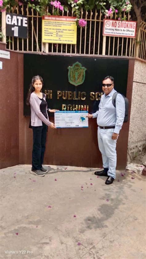 Vishal Kumar Vish On Linkedin Romal Kushwaha And I Met With The Vice Principal Of Dps Rohini