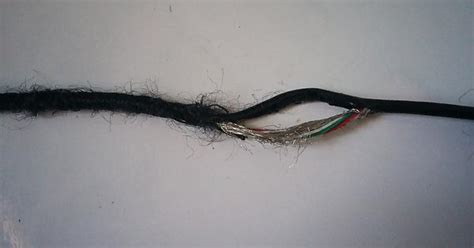 Request How To Fix Peeled Razer Naga Cable Imgur