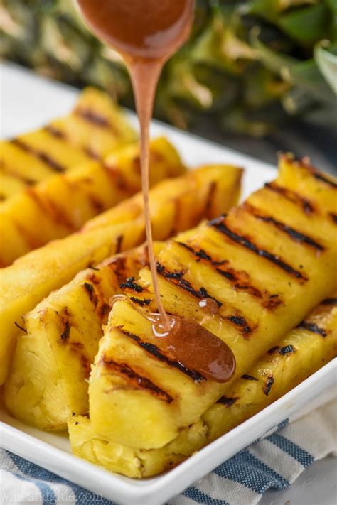 This Grilled Pineapple With Cinnamon Honey Drizzle Is A Perfect Side