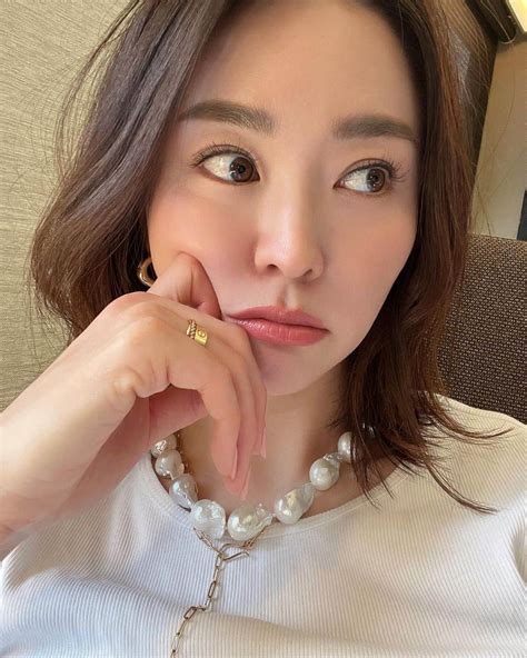 林香里さんのインスタグラム写真 林香里instagram「・ ・ ここ最近大きな変化なしだった髪型に飽きてきて 最近気になってた