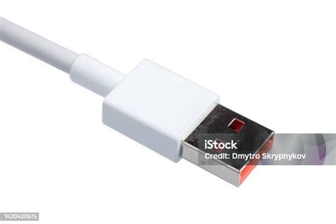 모든 휴대 전화와 호환되는 고품질 일반 흰색 색상 Usb 데이터 케이블 0명에 대한 스톡 사진 및 기타 이미지 0명 Usb