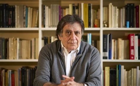 Luis Landero El Escritor Que Quiso Ser Guitarrista El Correo