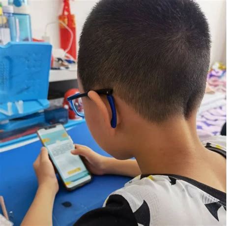 沽源县“护苗·法律知识进校园”网络答题竞赛活动澎湃号·政务澎湃新闻 The Paper