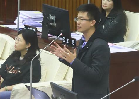 張斯綱小心了！侯漢廷聲量輾壓兩對手 泛藍整合成勝選關鍵 政治快訊 要聞 Nownews今日新聞