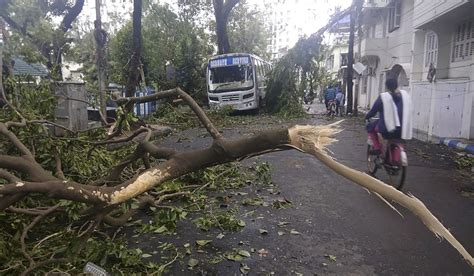 Death And Destruction After Cyclone Hits India Bangladesh Washington