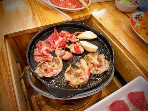 ติดมันส์ บุฟเฟ่ต์ปิ้งย่างกระทะร้อน สาขาศาลายา Home