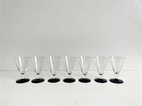 Art Deco Fluted Aperitif Drinking Glasses Set Of 7 For Sale At 1stdibs