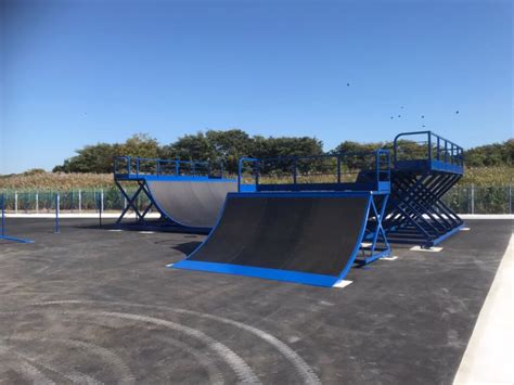 スケートボードパーク 工事2 ｜施工事例｜公園のことなら株式会社グランド