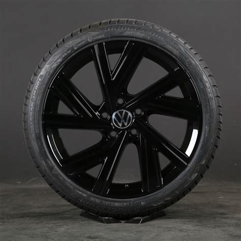 18 Zoll Winterräder Original Vw Golf 8 Viii Bergamo 5h0