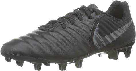 5 Best Soccer Cleats For Midfielders 2024 Sporting Whizz