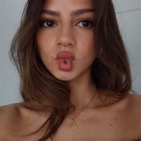 Layna Sacino Laynasacino Snapchat Stories Spotlight And Lenses