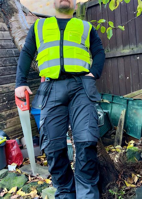 A Man And His Tools R GaybrosGoneWild