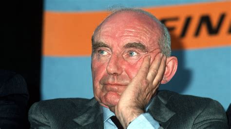 As Byatt Obituary Not An Academic Who Wrote A Novel But A Novelist Who Was Brilliant