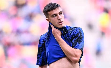 ¿máximo Perrone Es Campeón De La Champions League 2023 Con Manchester