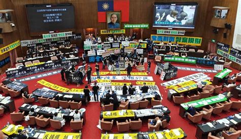 記者 編輯部 國會改革法案覆議案19日起詢答 21日投票表決 ｜ 梅花新聞網