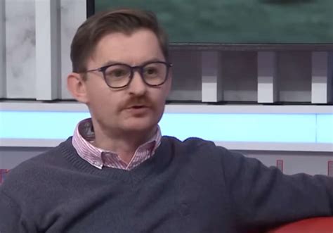 Moamer Kasumović Vratio Nagradu Koju Je Dobio Pre Sedam Godina
