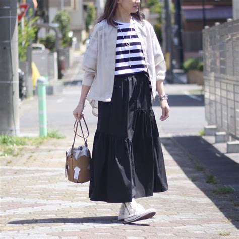 厳選された春夏ボトムスで見せる大人女子の好印象スタイルをプロが解説 Shuna b n b